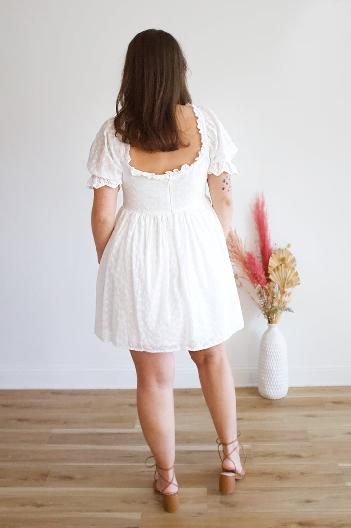 Feona Eyelet Dress – SoBo Boutique