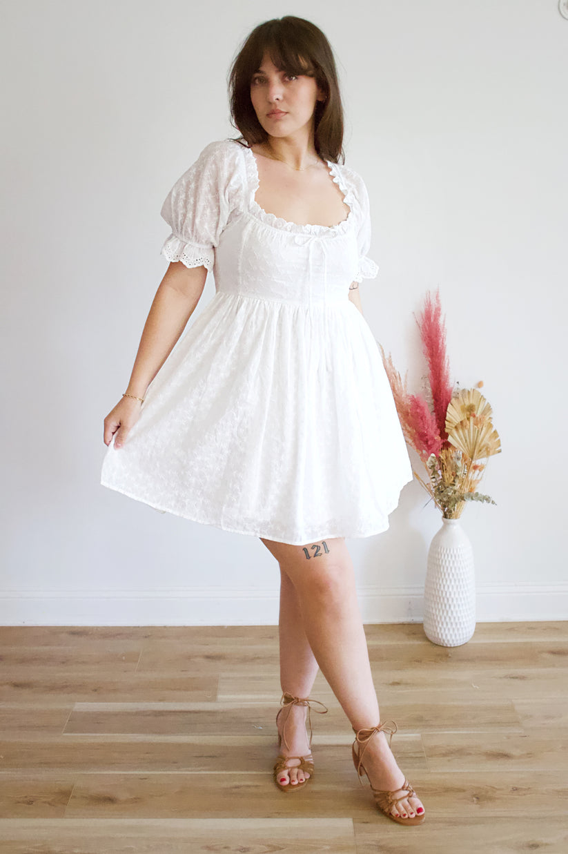Feona Eyelet Dress – SoBo Boutique
